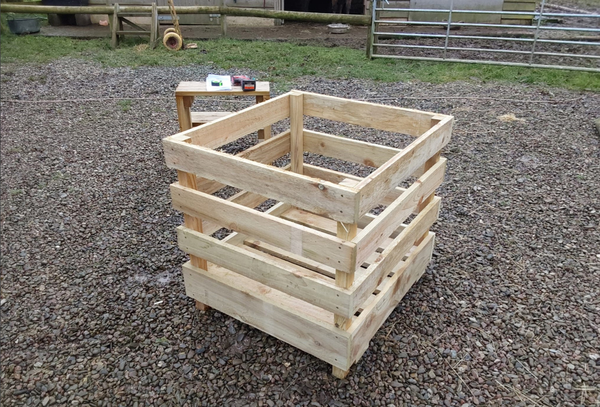 Hay Feeder Boxes